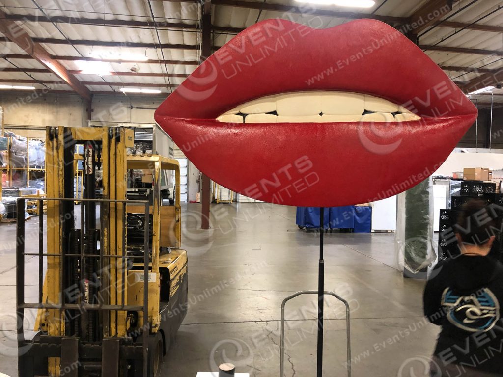Giant Lips Prop - Custom Fabrication - Events Unlimited